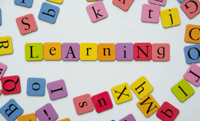 Trik Ajarkan Si Kecil Bahasa Asing | Smartmama